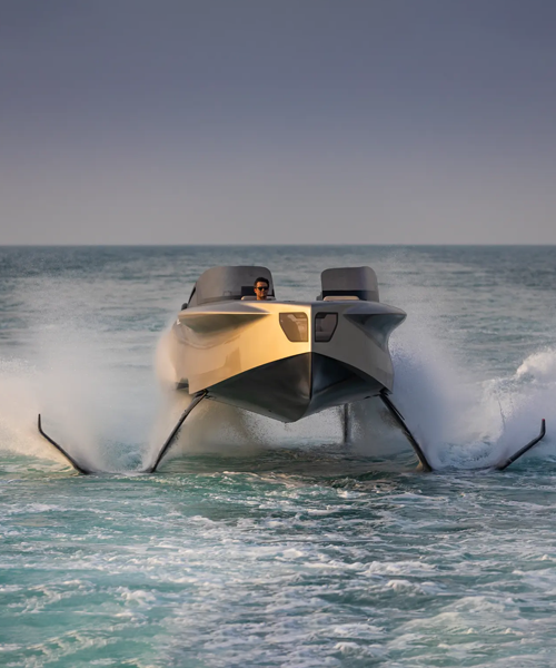 Foiler The Flying Yacht - ThingsFromMars.com